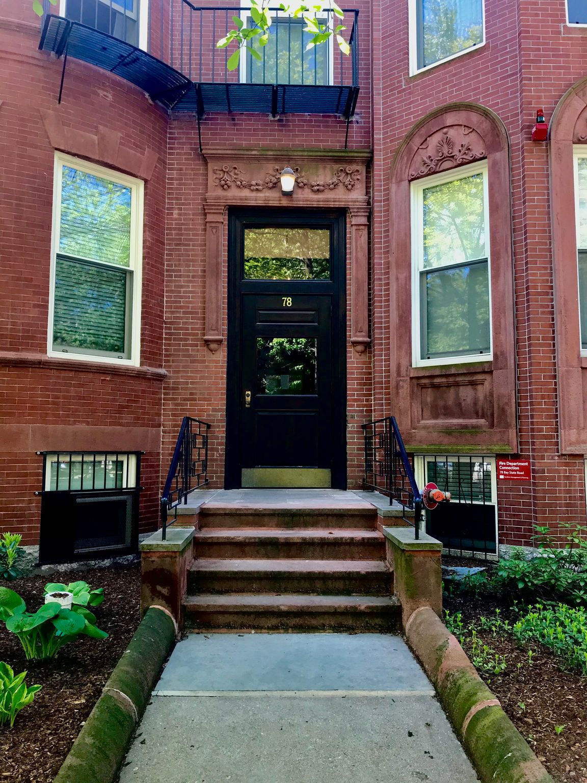 Bay State Road Graduate Studio | Apartment Rentals