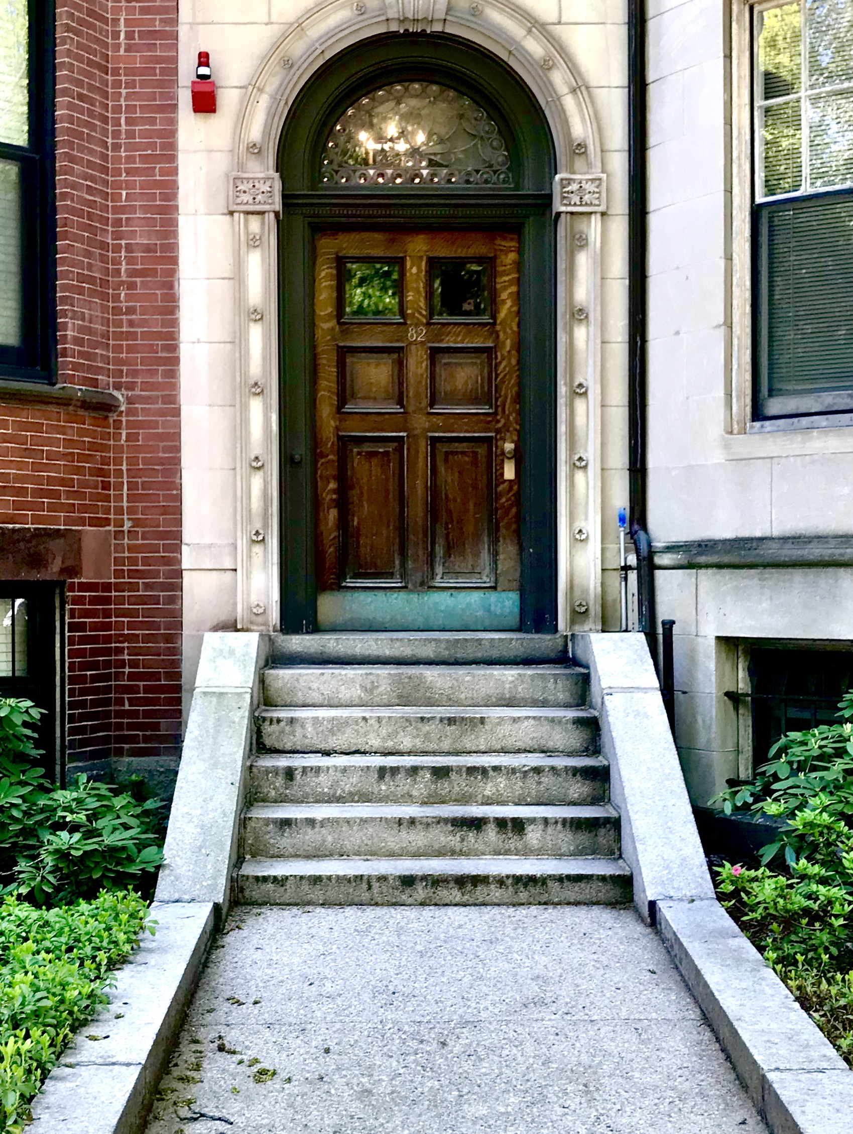 Bay State Road Graduate One Bedroom | Apartment Rentals