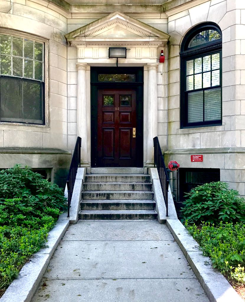 Bay State Road Graduate One Bedroom | Apartment Rentals