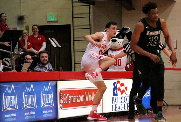 This Week in Sports: Max Mahoney Broke My Mixer | WTBU Radio