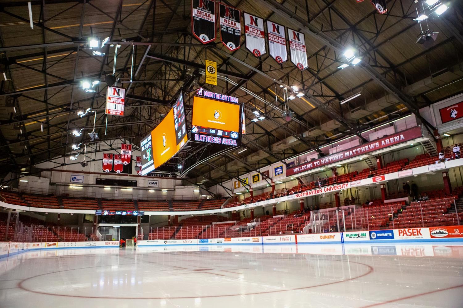 Gardner: Ranking the Best Hockey East Arena Experiences | WTBU Radio